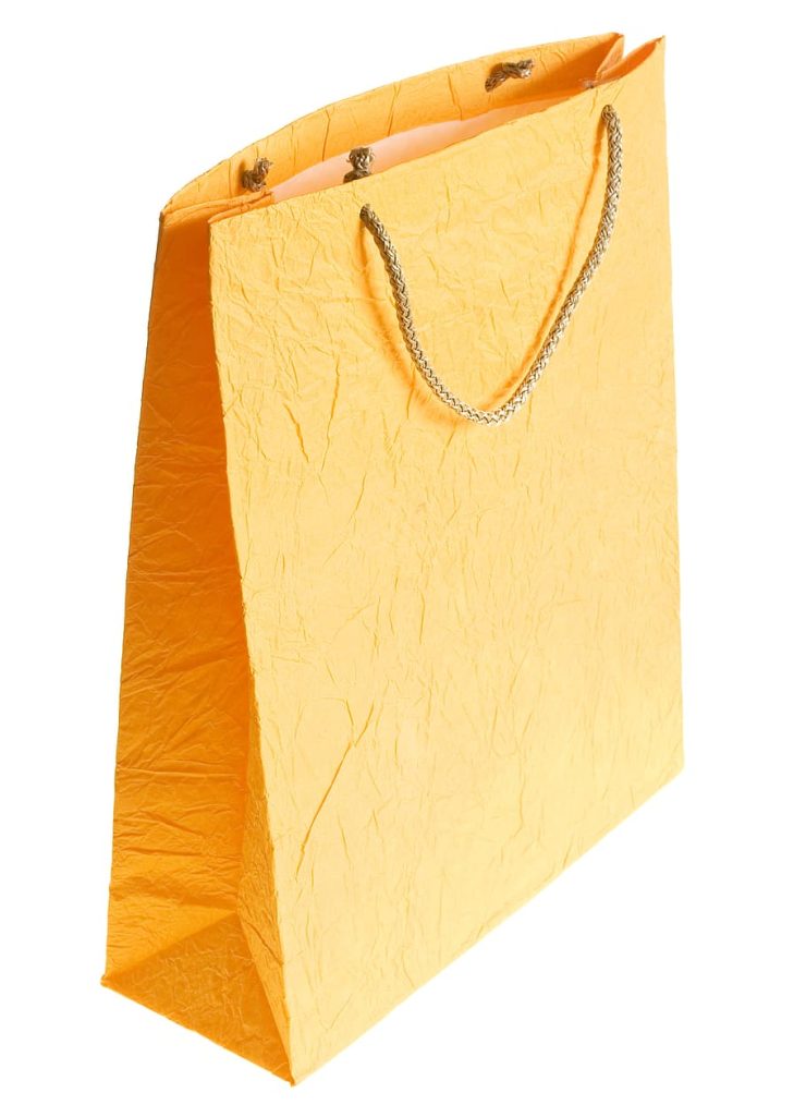 How to Use Pouches for Your Convenience? | Threads - WeRIndia